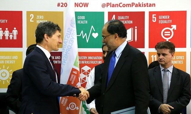 Pakistan's challenges: Sustainable Development Goals 2015-2030 ...