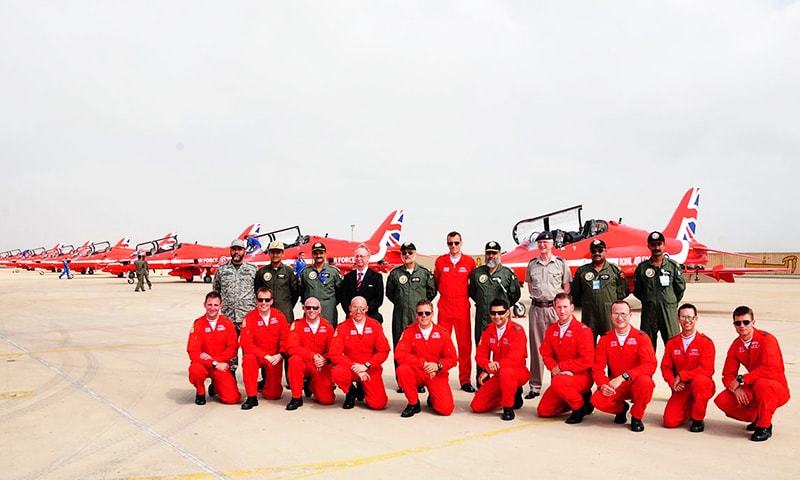 Royal Air Force's Red Arrows arrive in Karachi, perform aerobatics ...