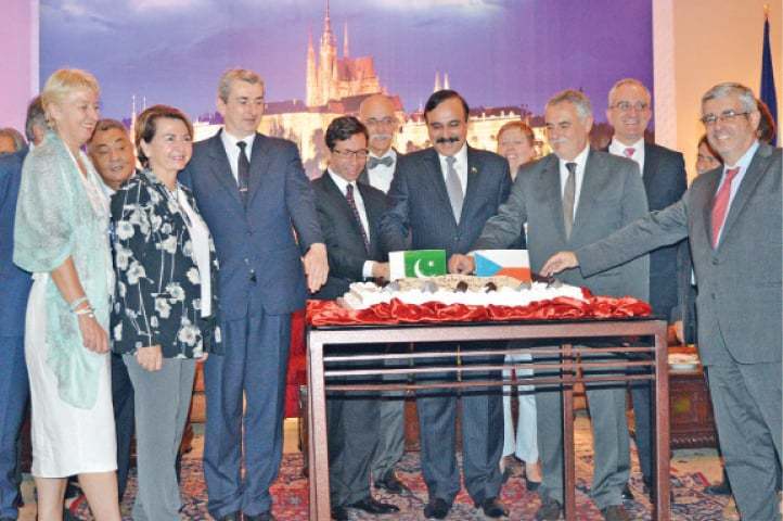 Diplomatic Calendar - Newspaper - DAWN.COM