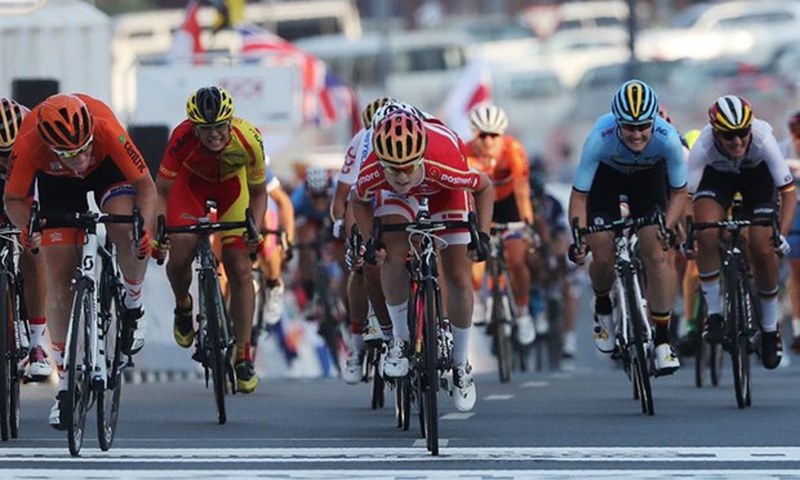 Dideriksen clinches world road race - Sport - DAWN.COM