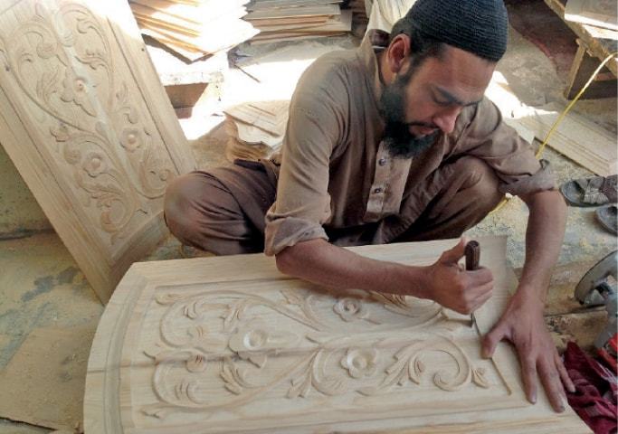 Woodcarving: an undying ancient art - Pakistan - DAWN.COM