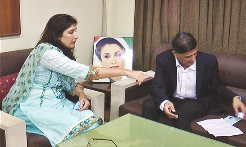 Shehla Raza gets threatening letter - Newspaper - DAWN.COM