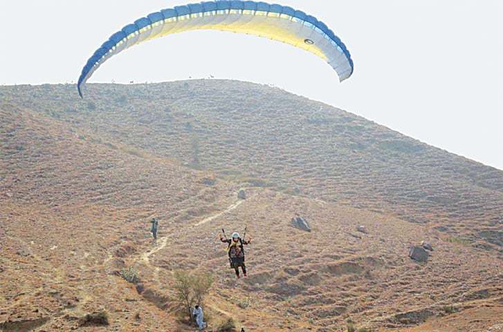 First-ever paragliding activity held in Khyber Pakhtunkhwa - Pakistan ...