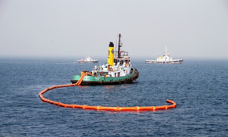 Chinese Navy flotilla docks at Karachi for bilateral exercises ...