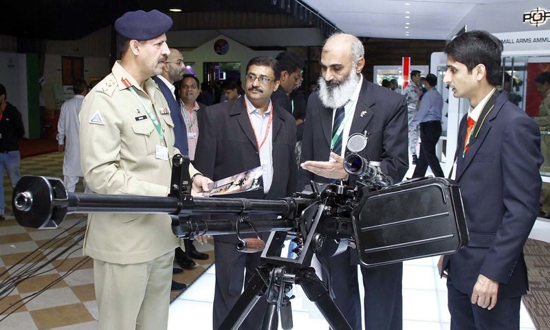 Day 2 of IDEAS : Artillery, munition and selfies - Pakistan - DAWN.COM