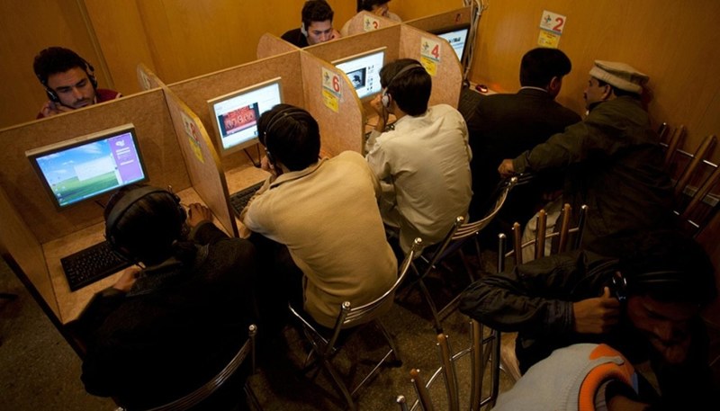 Pakistani internet bandwidth to increase by 24Tbps - Pakistan - DAWN.COM