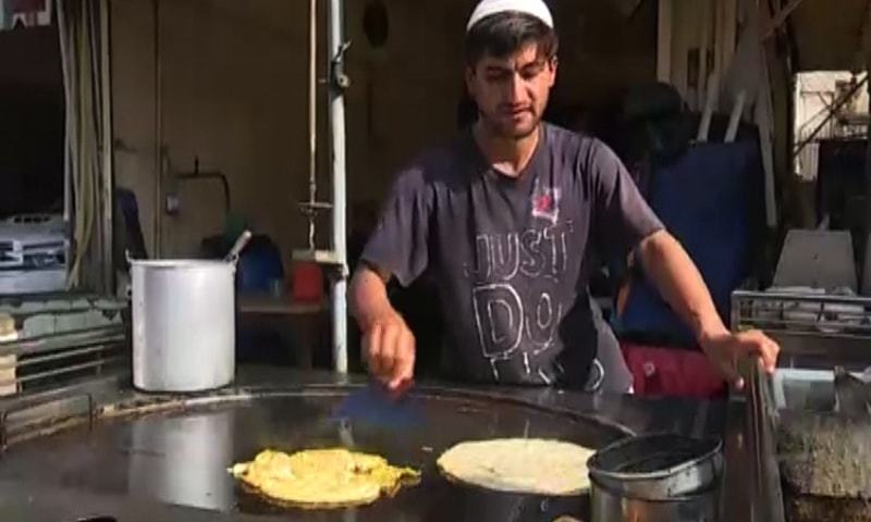 Paratha-maker's love for cricket gets him selected in PSL - Multimedia ...