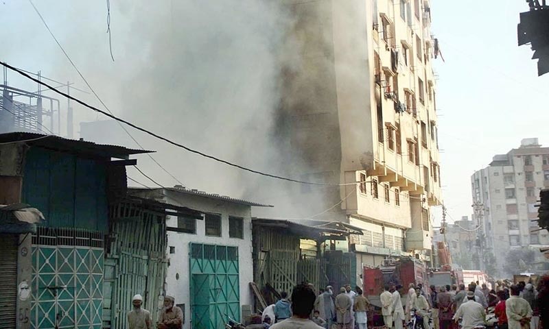 Fire at Karachi's godowns causes huge material loss - Pakistan - DAWN.COM
