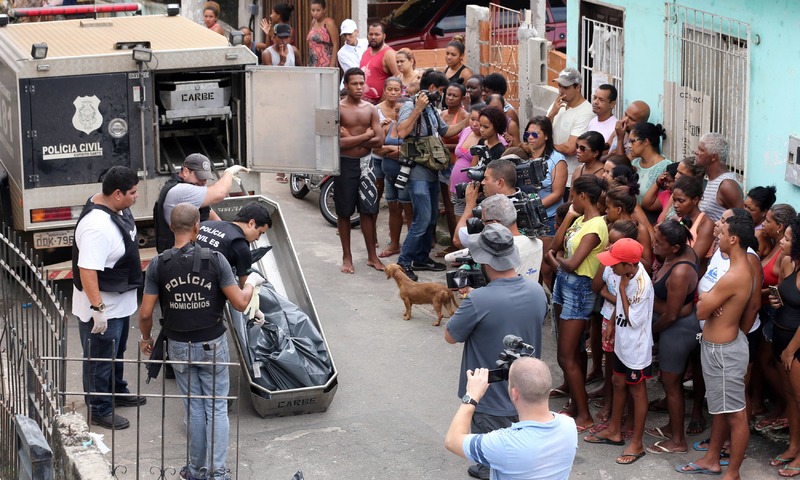 Brazil threatens striking police with prosecution as death toll tops ...