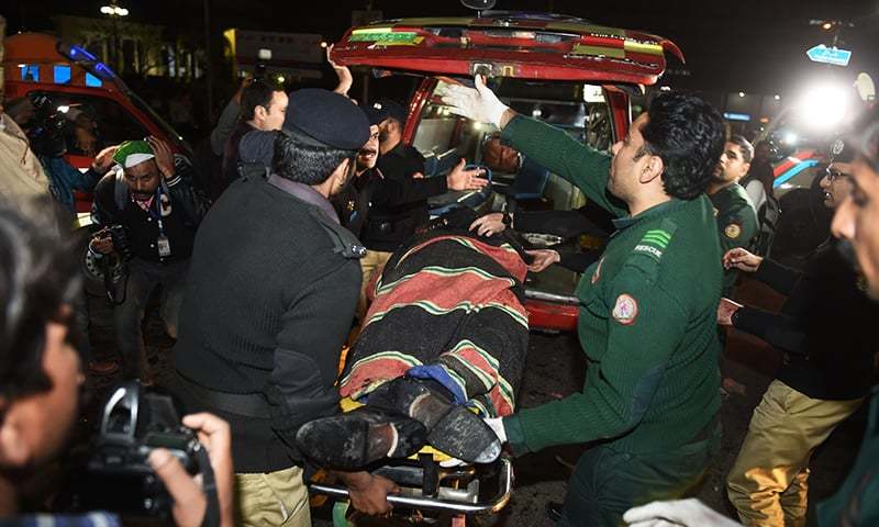 Blood, bodies and fire at Charing Cross - Pakistan - DAWN.COM