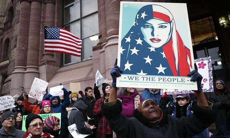 Thousands turn up at pro-Muslim rally in NY - World - DAWN.COM