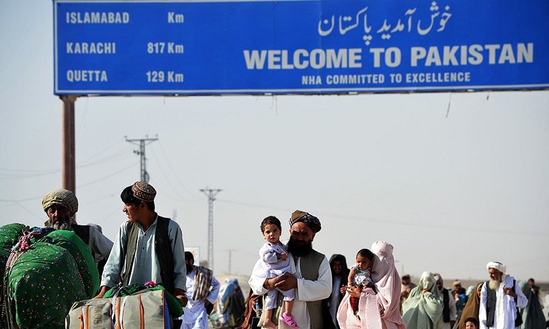 Pakistan temporarily reopens border with Afghanistan - Pakistan - DAWN.COM