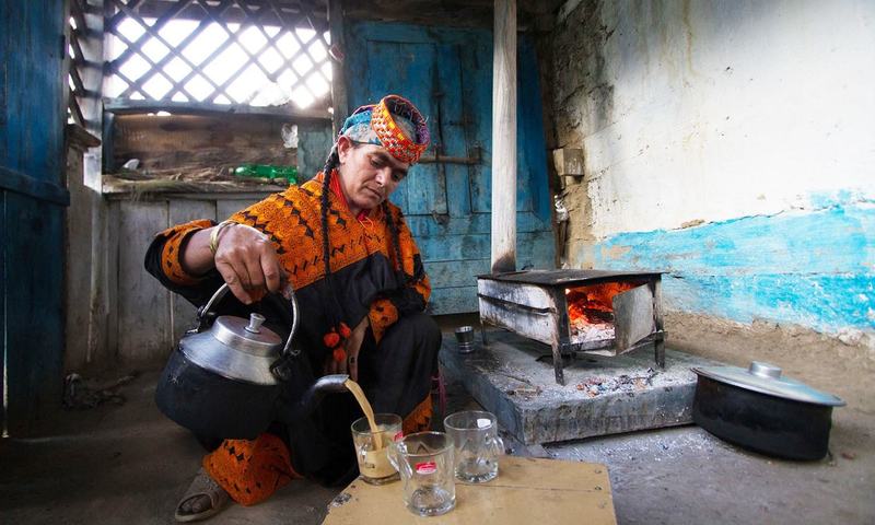 From Tharparkar to Hunza with a cup of chai - Pakistan - DAWN.COM