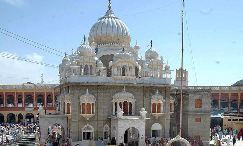 Baisakhi festival begins as Sikhs mark 319 years of Khalsa - Pakistan ...