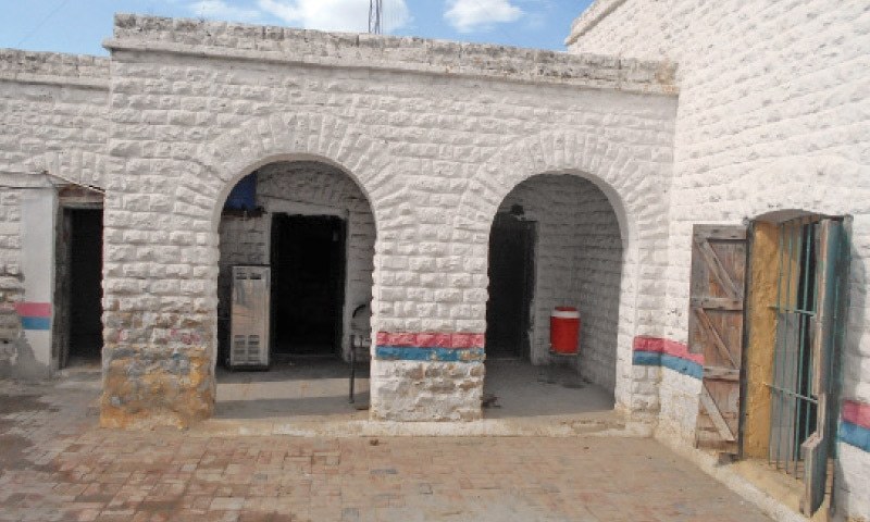 Colonial-era police stations in ruins - Newspaper - DAWN.COM