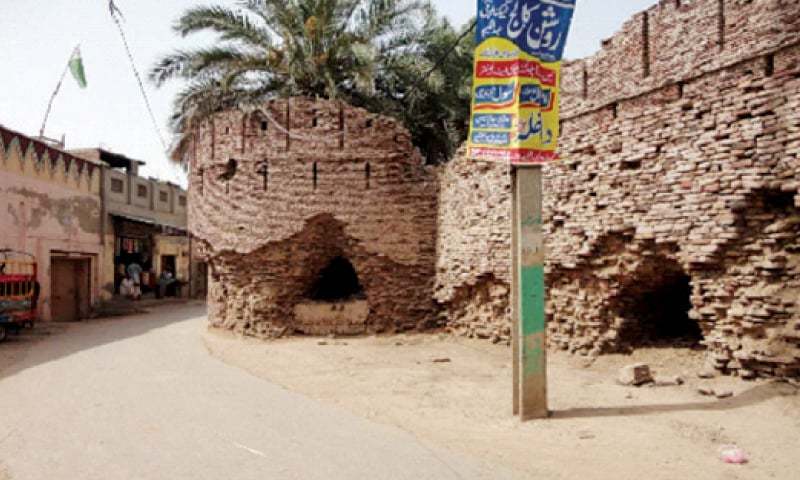 Tulamba fort under attack again - Newspaper - DAWN.COM