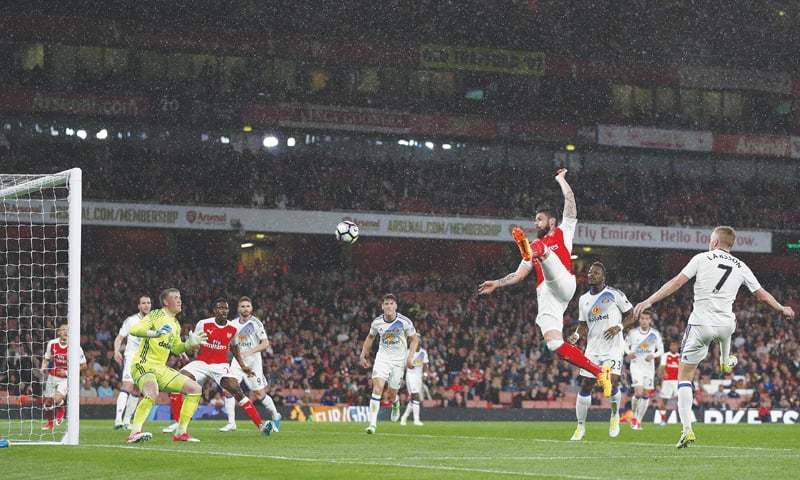 Arsenal take top-four race to last day of season - Newspaper - DAWN.COM