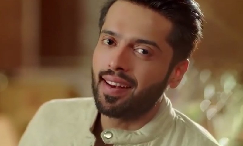 پیمرا کی کیو موبائل کے اشتہار پر پابندی - Pakistan - Dawn News Urdu