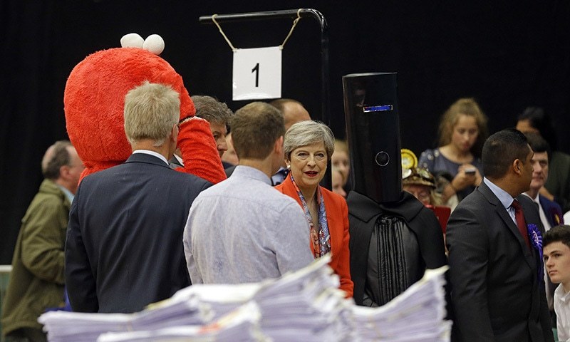Lord Buckethead and 'Elmo' Smith: unusual moments from a turbulent UK ...