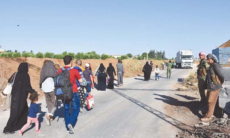 Syrian army reaches Iraq border, raises tensions with US - World - DAWN.COM