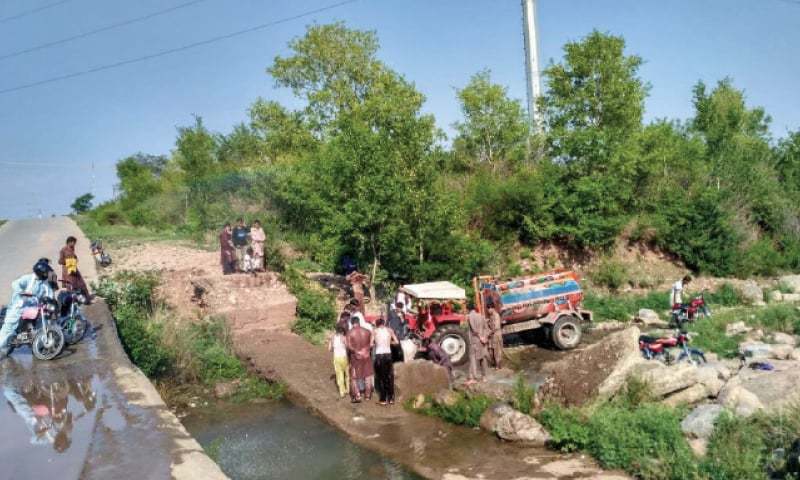 Large leaks in Simly Dam water supply line go unnoticed - Pakistan ...