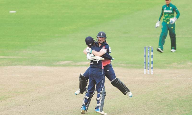 Taylor steers England to Women’s World Cup final - Sport - DAWN.COM