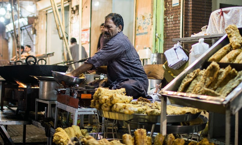 Peshawar’s fish market to be shifted out of city - Pakistan - DAWN.COM