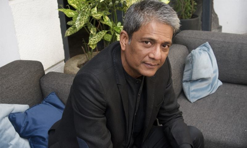 THE ICON INTERVIEW: SMALL TOWN, BIG ACTOR - Newspaper - DAWN.COM