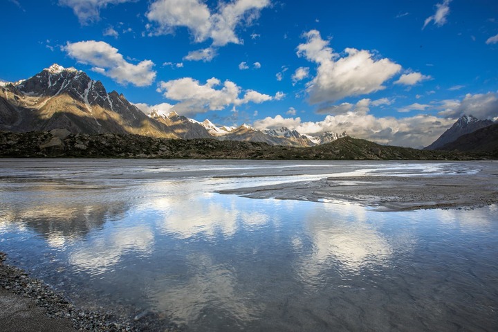 How my trek to Snow Lake made me one of the few to witness its beauty ...