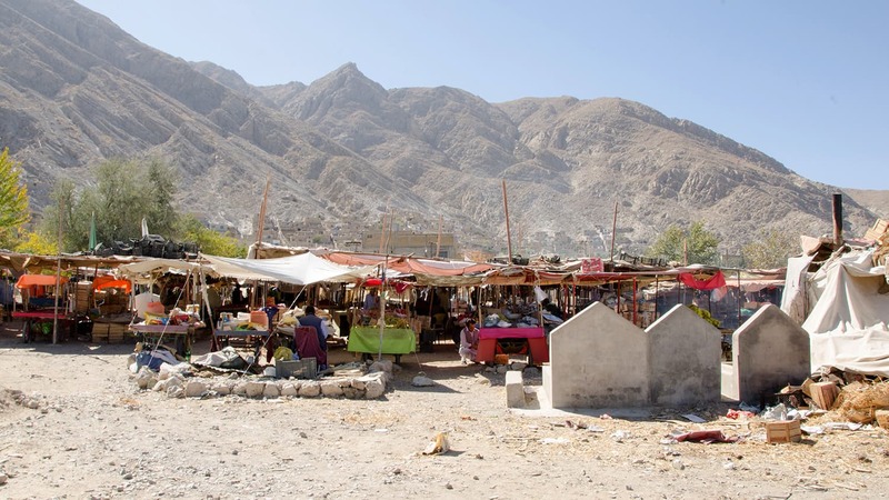The graveyard where the Hazaras of Quetta celebrate life - DAWN.COM