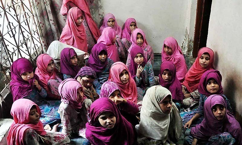 Child protection body in deep financial crisis in KP - Pakistan - DAWN.COM