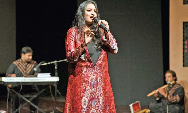 Sufi opera singer performs at PNCA - Newspaper - DAWN.COM