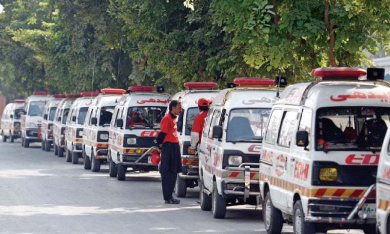 Two police officers kidnapped from DHQ hospital - Newspaper - DAWN.COM