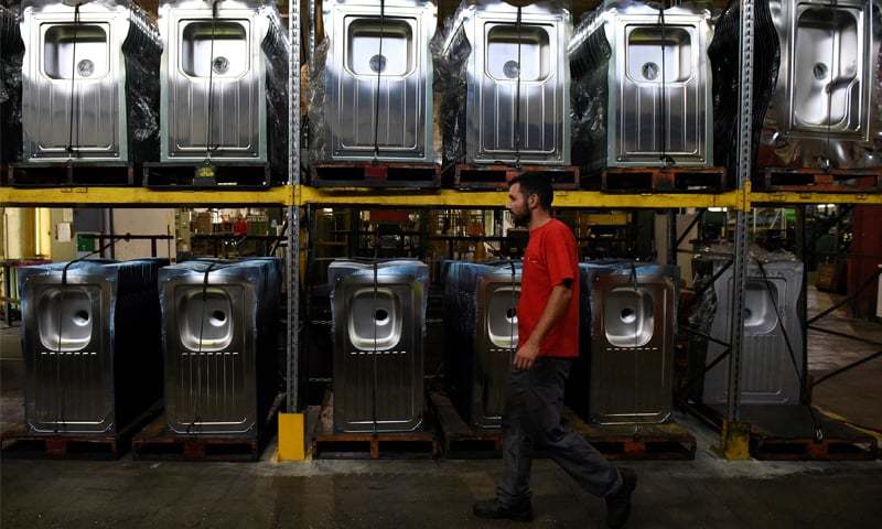 Greek factories turn to exports - Newspaper - DAWN.COM