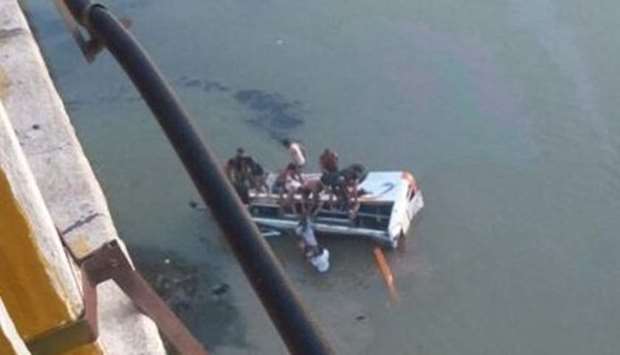 20 dead, 10 injured after bus falls off bridge in India - World - DAWN.COM
