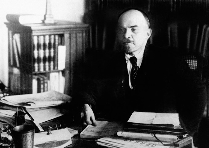 NON-FICTION: WHAT LENIN DID AND WHY - Newspaper - DAWN.COM