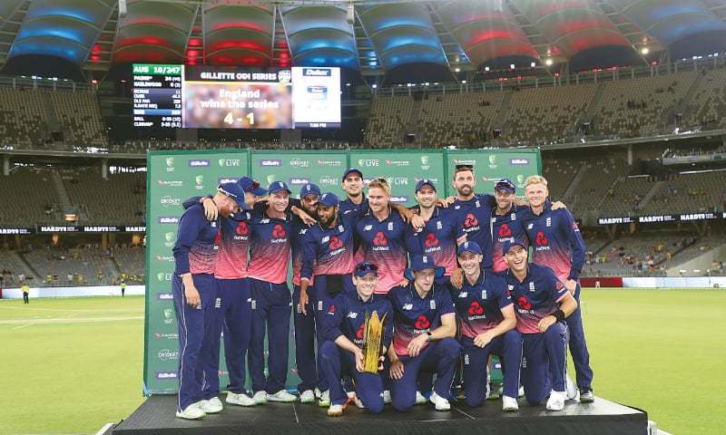 Curran steps up as England secure thrilling win in Perth - Sport - DAWN.COM