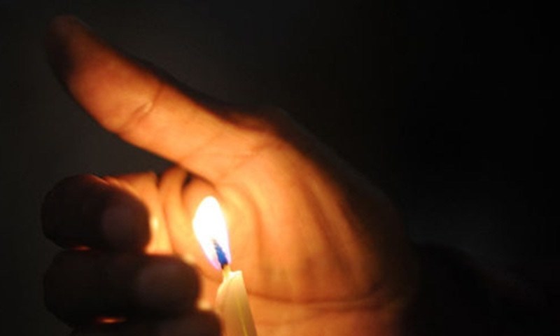 Indian principal forces students to hold hands over candle flame as ...