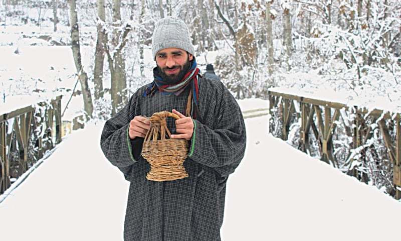 Kashmiri Traditional Dress For Men