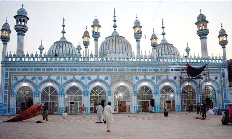 Central Jamia Masjid — a 115-year-old symbol of Muslim unity ...