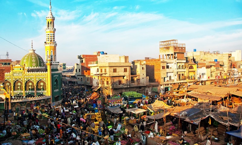 Jews, Parsis, Chinese of Lahore and Calcutta - Pakistan - DAWN.COM