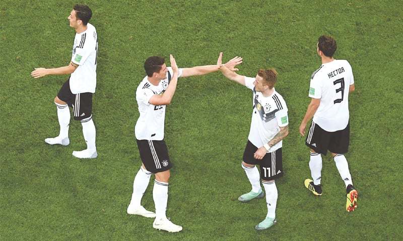 Late goal against Sweden keeps Germany’s hopes alive - Sport - DAWN.COM