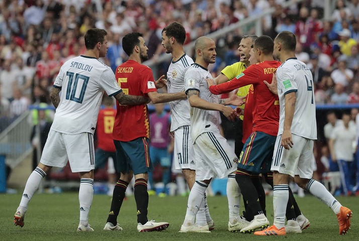 Russia beat Spain on penalties to reach World Cup quarter-finals ...