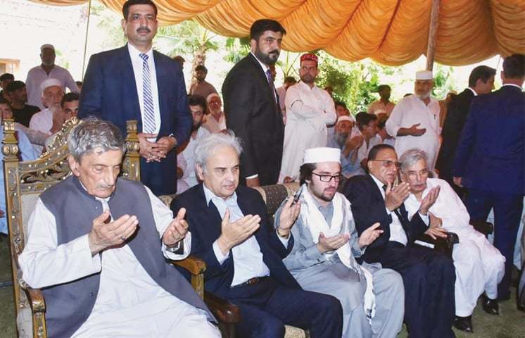 PM, Bajwa visit Bilours, offer condolences over Haroon’s killing ...