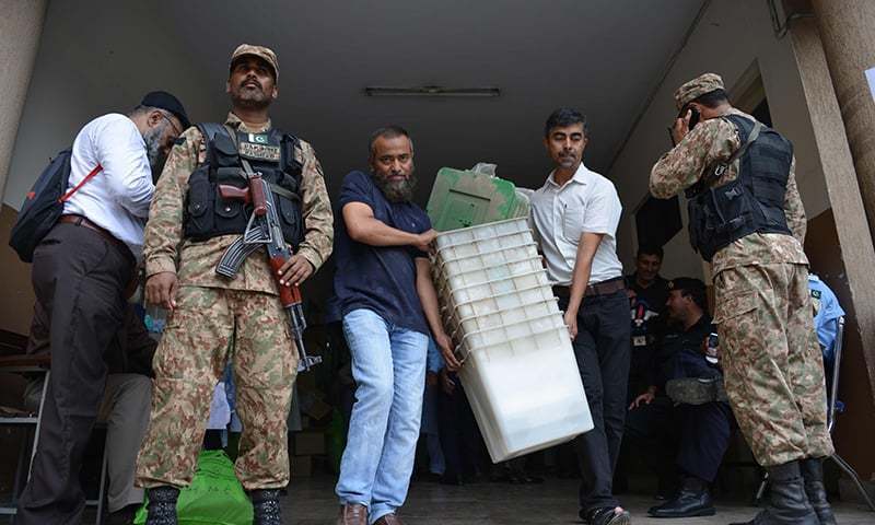 Polling staff makes final arrangements as Pakistan gears up to vote ...
