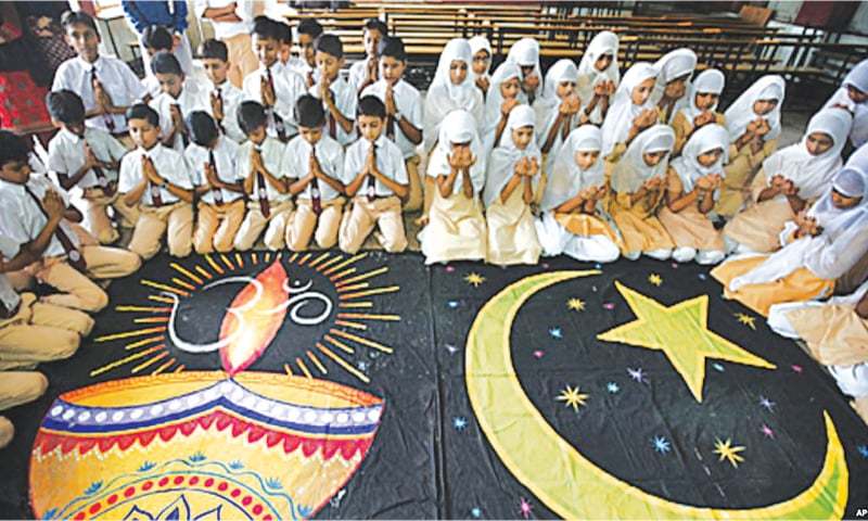 NON-FICTION: GROWING UP MUSLIM IN INDIA | Transcultural Knowledges