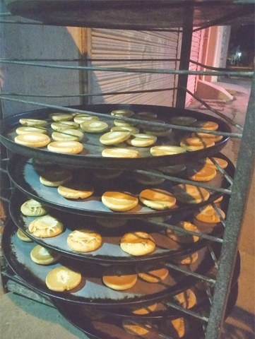 CUISINE: AFGHAN SWEET DELIGHTS - Newspaper - DAWN.COM