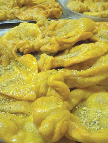 CUISINE: AFGHAN SWEET DELIGHTS - Newspaper - DAWN.COM