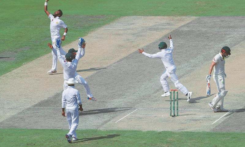 COMMENT: Test cricket comes alive in gripping draw - Sport - DAWN.COM