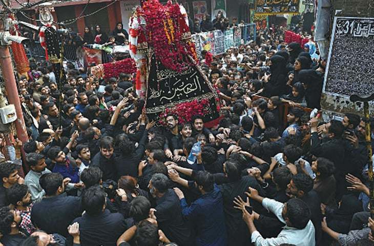 Chehlum remains peaceful - Newspaper - DAWN.COM